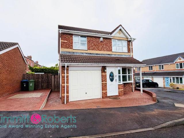 3 bedroom detached house for sale