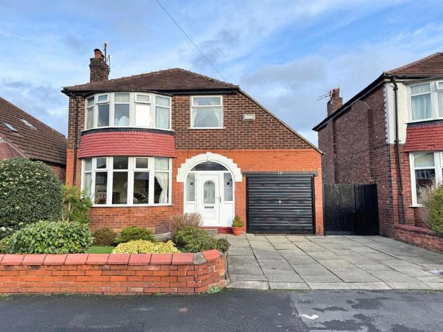 3 bedroom detached house for sale