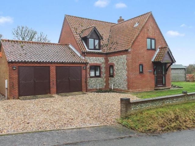 3 bedroom detached house for sale