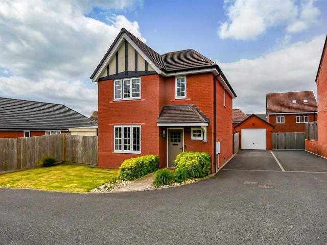 3 bedroom detached house for sale