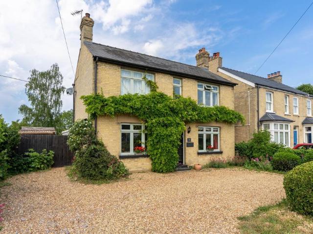 3 bedroom detached house for sale