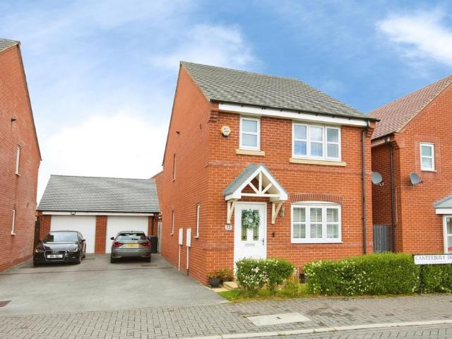 3 bedroom detached house for sale