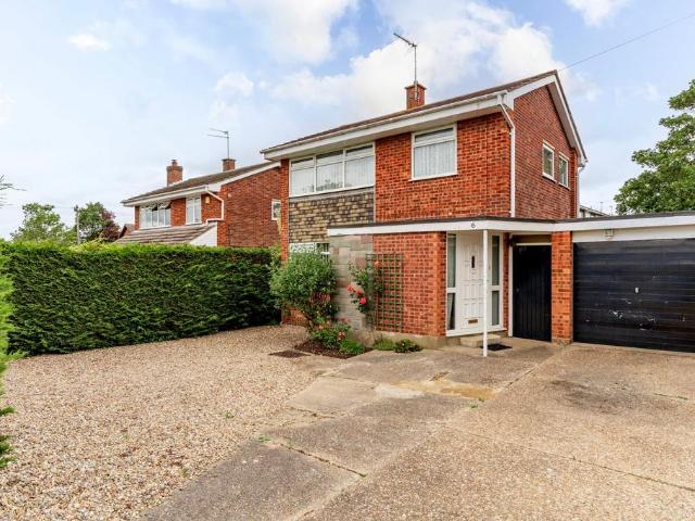3 bedroom detached house for sale