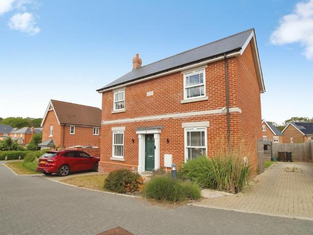 3 bedroom detached house for sale