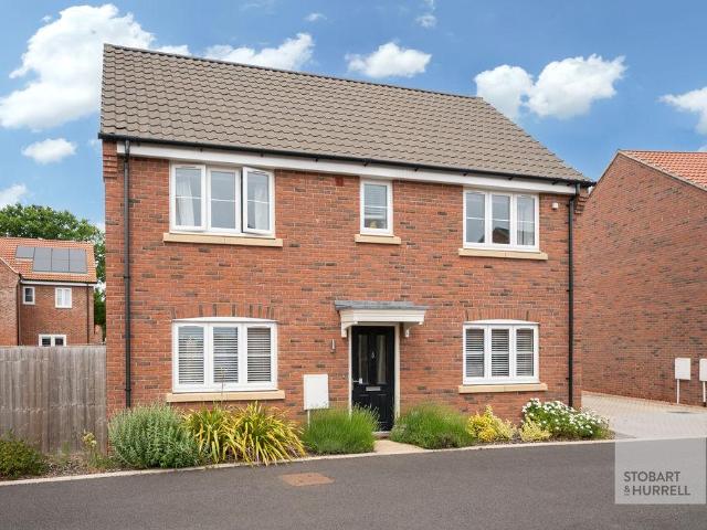 3 bedroom detached house for sale