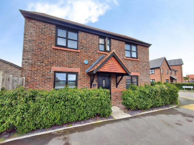 3 bedroom detached house for sale