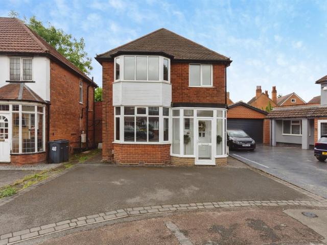 3 bedroom detached house for sale