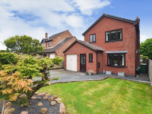 3 bedroom detached house for sale