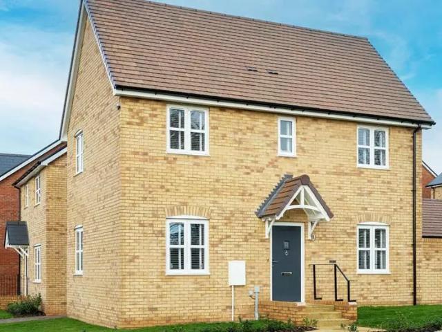 3 bedroom detached house for sale
