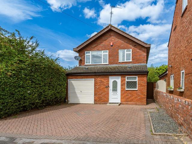 3 bedroom detached house for sale