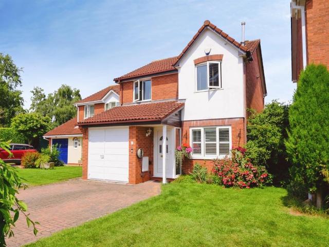 3 bedroom detached house for sale
