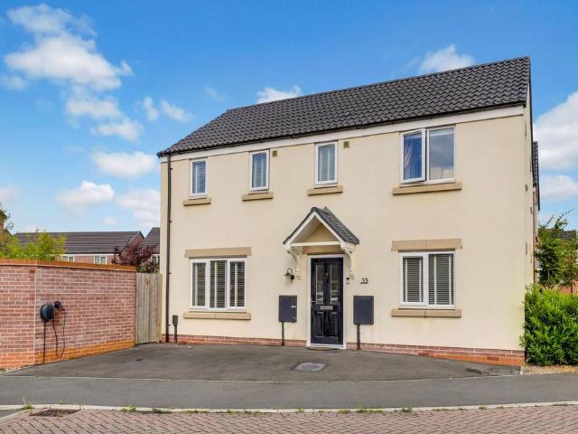 3 bedroom detached house for sale