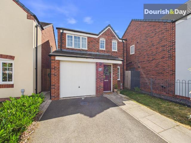 3 bedroom detached house for sale