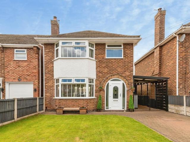3 bedroom detached house for sale