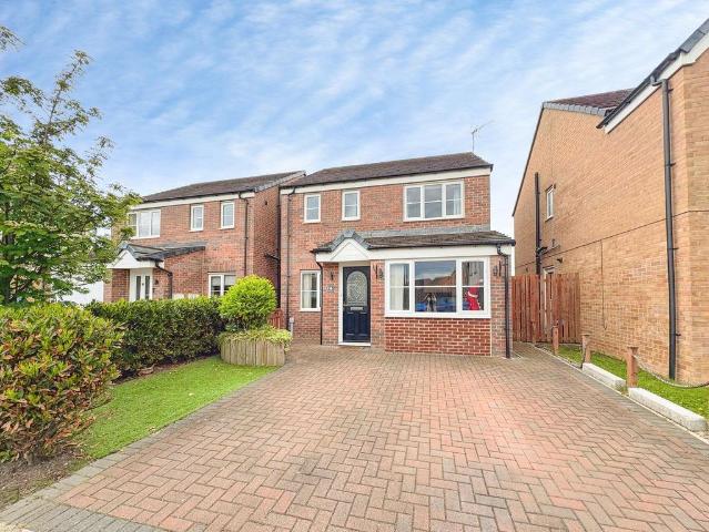 3 bedroom detached house for sale
