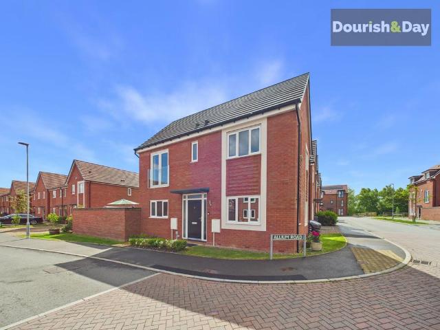 3 bedroom detached house for sale