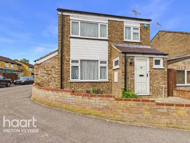 3 bedroom detached house for sale