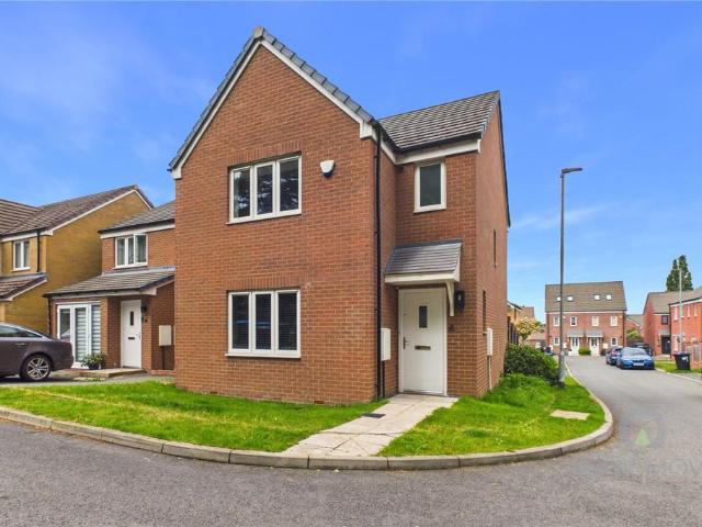3 bedroom detached house for sale