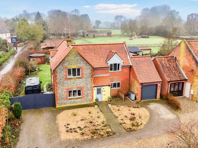 3 bedroom detached house for sale