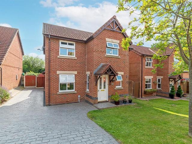 3 bedroom detached house for sale
