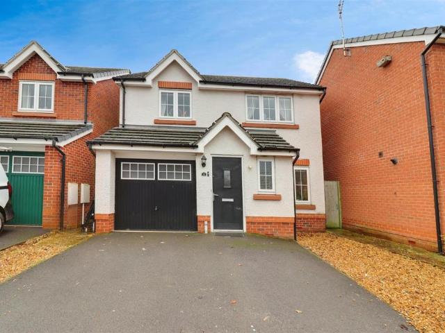 3 bedroom detached house for sale