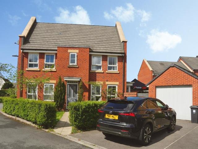 3 bedroom detached house for sale