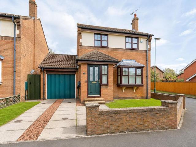 3 bedroom detached house for sale