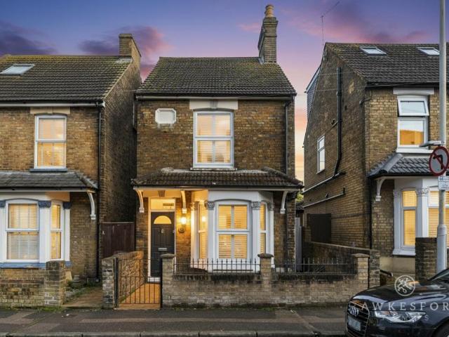 3 bedroom detached house for sale