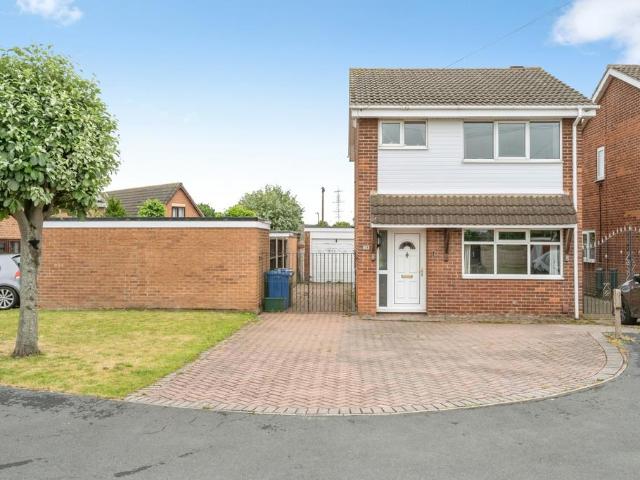 3 bedroom detached house for sale
