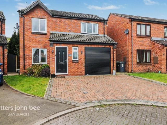 3 bedroom detached house for sale