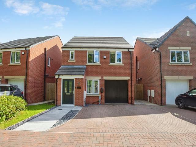 3 bedroom detached house for sale