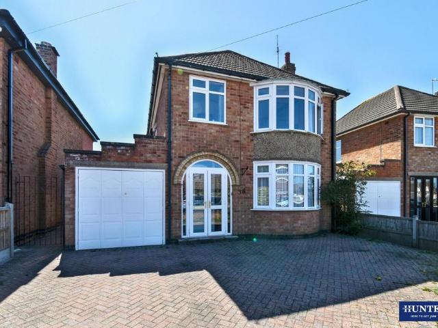 3 bedroom detached house for sale