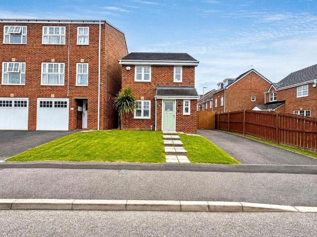 3 bedroom detached house for sale