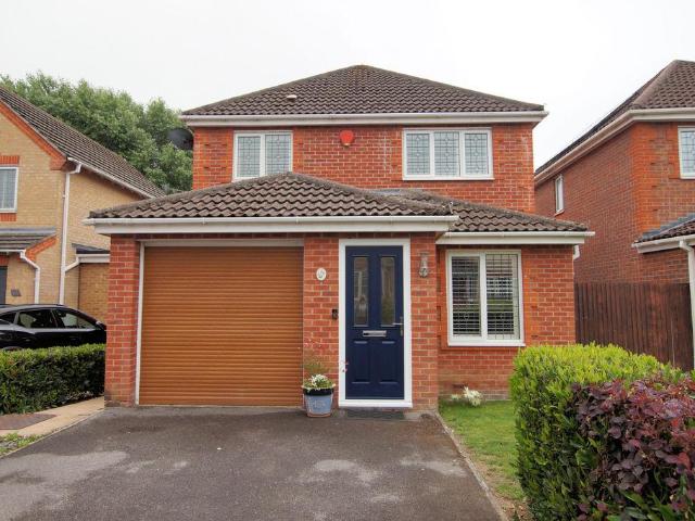 3 bedroom detached house for sale