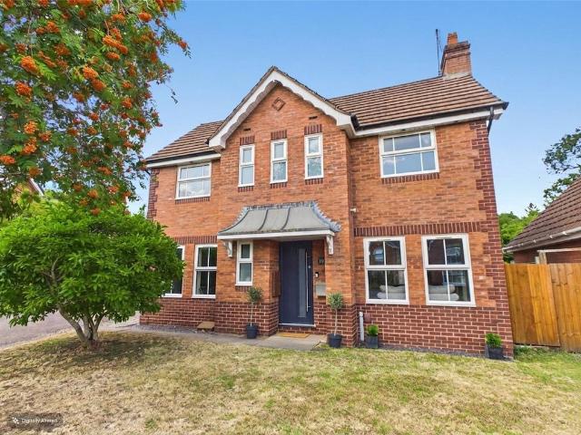 3 bedroom detached house for sale