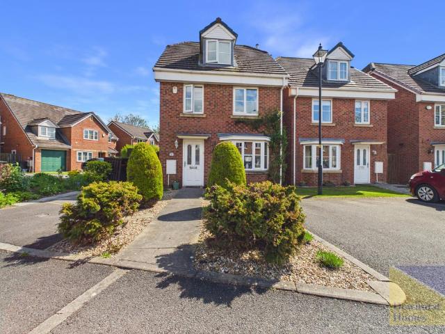 3 bedroom detached house for sale