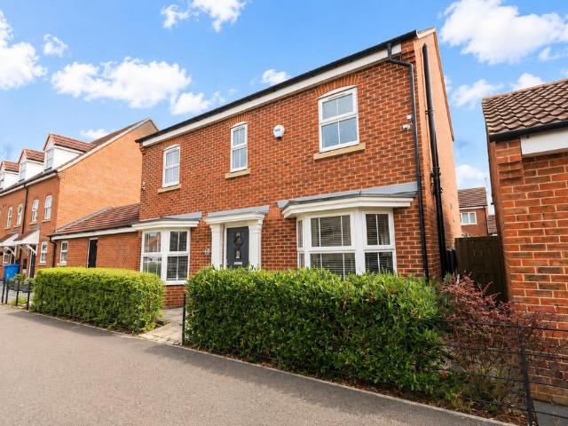 3 bedroom detached house for sale