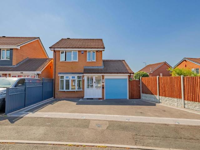 3 bedroom detached house for sale