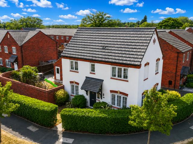 3 bedroom detached house for sale