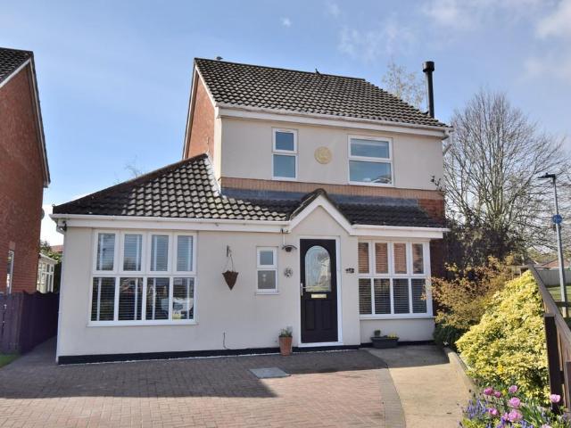 3 bedroom detached house for sale