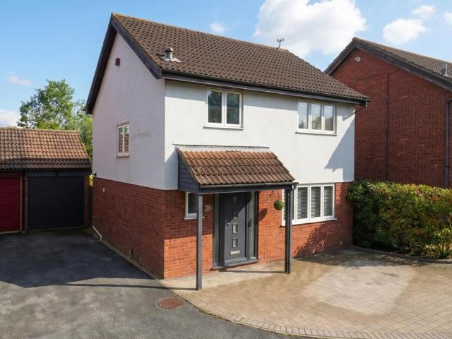 3 bedroom detached house for sale