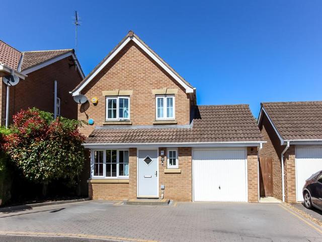 3 bedroom detached house for sale