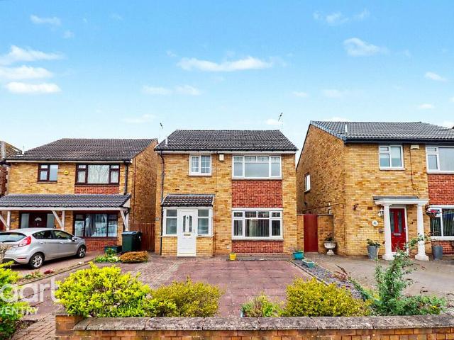 3 bedroom detached house for sale