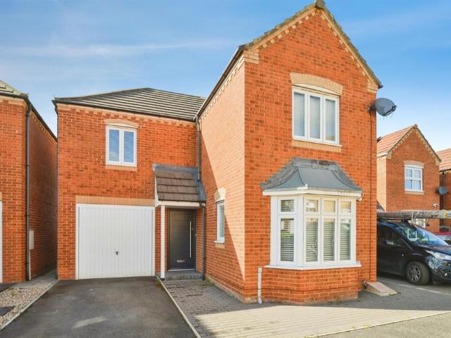 3 bedroom detached house for sale