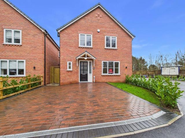 3 bedroom detached house for sale