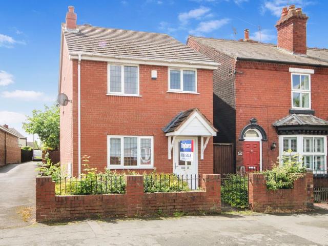 3 bedroom detached house for sale