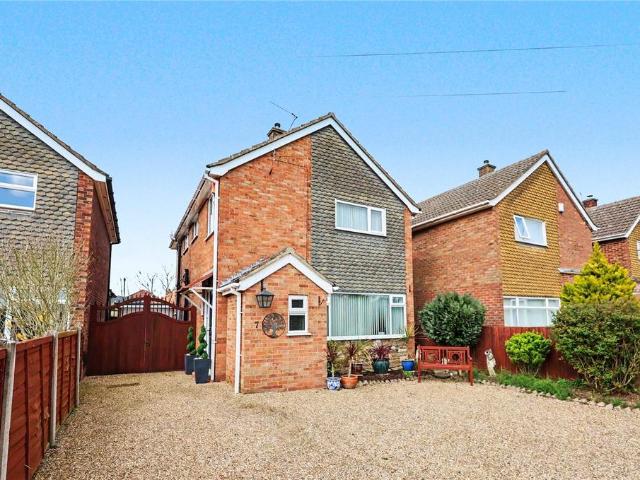 3 bedroom detached house for sale