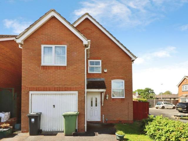 3 bedroom detached house for sale