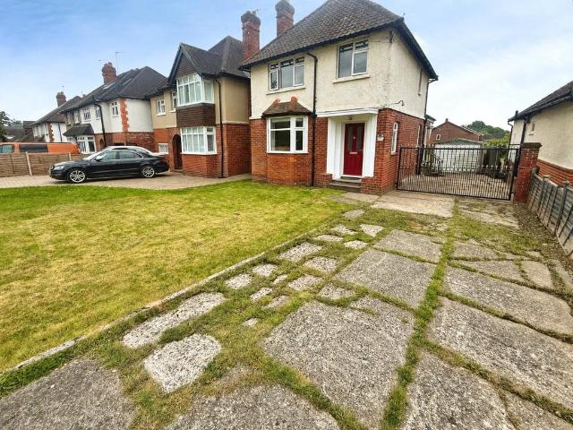 3 bedroom detached house for sale