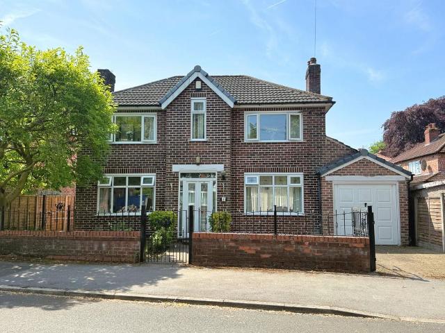 3 bedroom detached house for sale